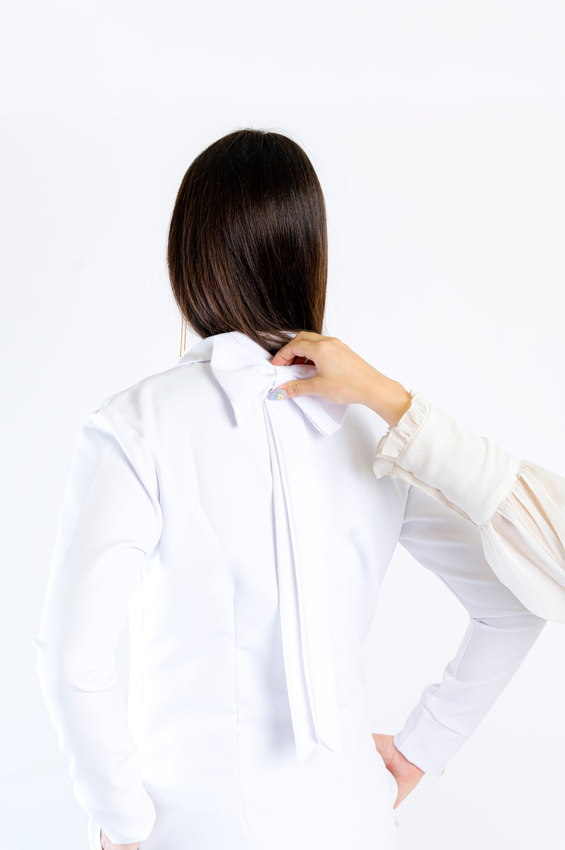 Bata Sofía Blanca – Dr. Mos